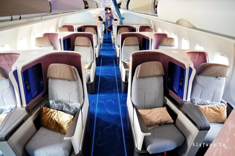 [飛行紀錄] 華航直飛清邁 A321neo 新機 @ 經濟艙+躺著飛商務艙,選位攻略,行李公斤,清邁機場落地簽,換匯,5G上網卡 - 樂活的大方