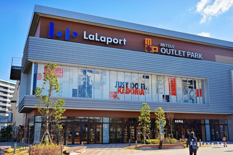 [大阪購物] LaLaport 門真 × Mitsui Outlet Park 大阪門真 攻略 @ 必買品牌,美食,退稅,優惠,交通,一次搞定！ - 樂活的大方